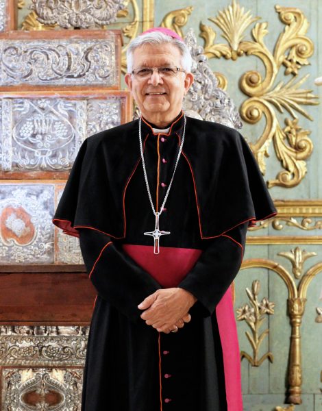 Adalberto Martínez oficiará hoy su primera misa como cardenal y ...