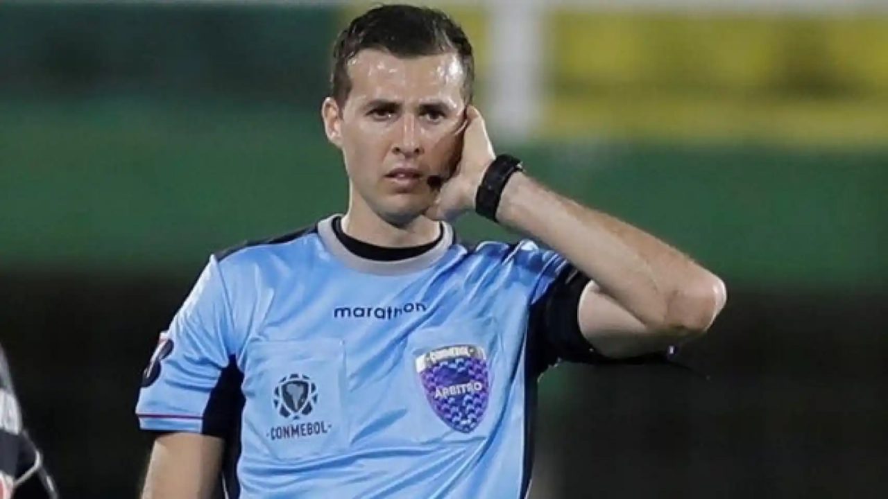 Andrés Matonte, el árbitro principal de la ida entre Fluminense y ...