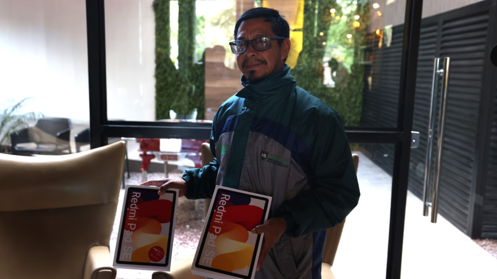 Consultora española dona 8 tablets de última generación a comunidad ...